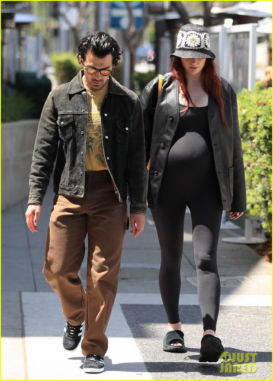 Sophie Turner Reveals Why She Didn't Reach Out To Margaret Ratliff For ...