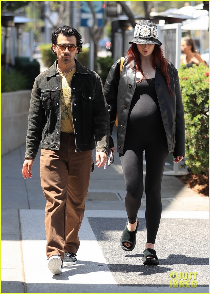 Sophie Turner Reveals Why She Didn't Reach Out To Margaret Ratliff For ...