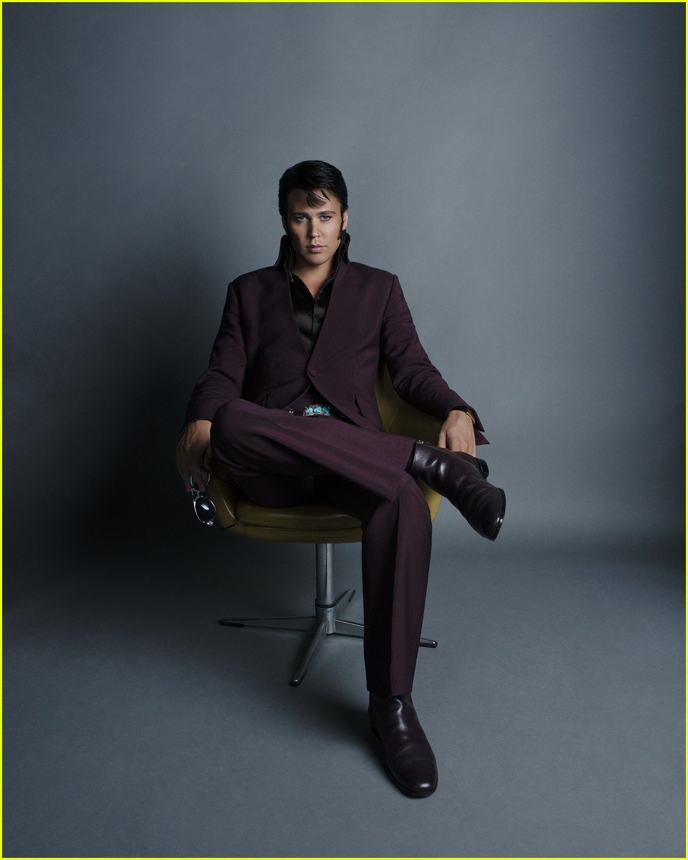 Austin Butler Explains Why His Speaking Voice Still Has the Elvis ...