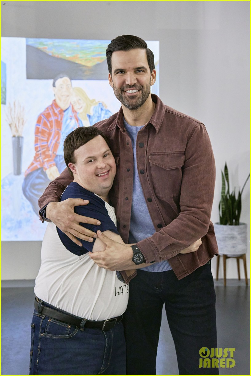 Erica Durance Reveals What Co-Star Lily D. Moore Taught Her On 'Color ...