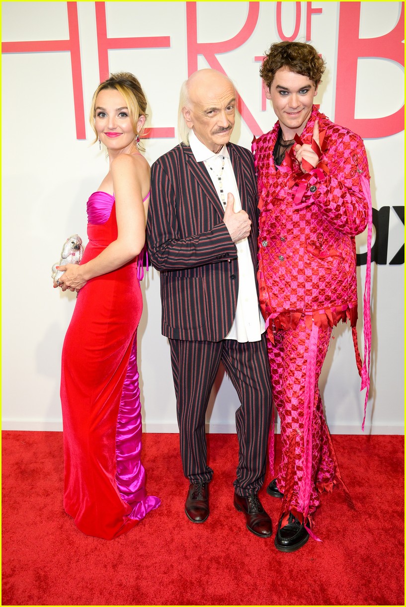 Diego Boneta, Adria Arjona, & More Attend the 'Father of the Bride ...