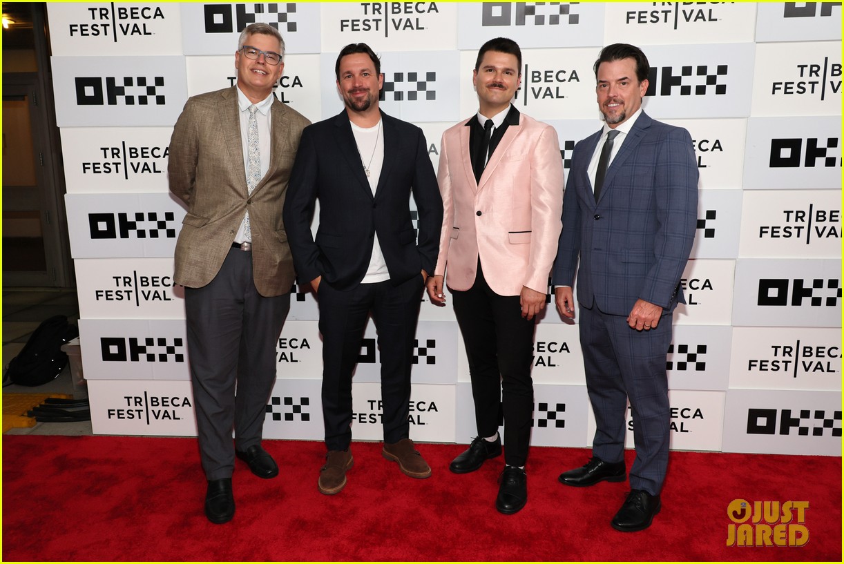 Jessica Chastain Rocks White Tie Dress For 'The Forgiven's Tribeca ...