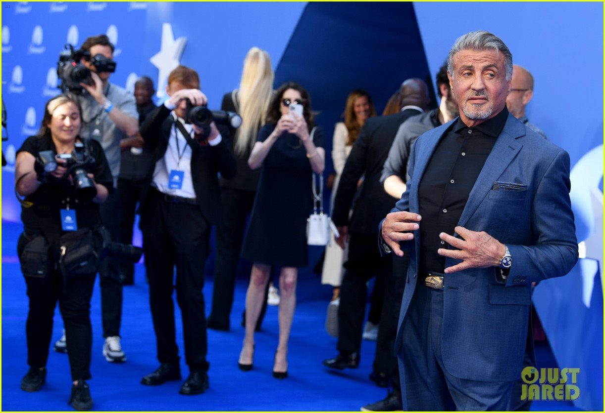 Jessica Chastain, Viola Davis & Michelle Pfeiffer Lead The Stars at ...