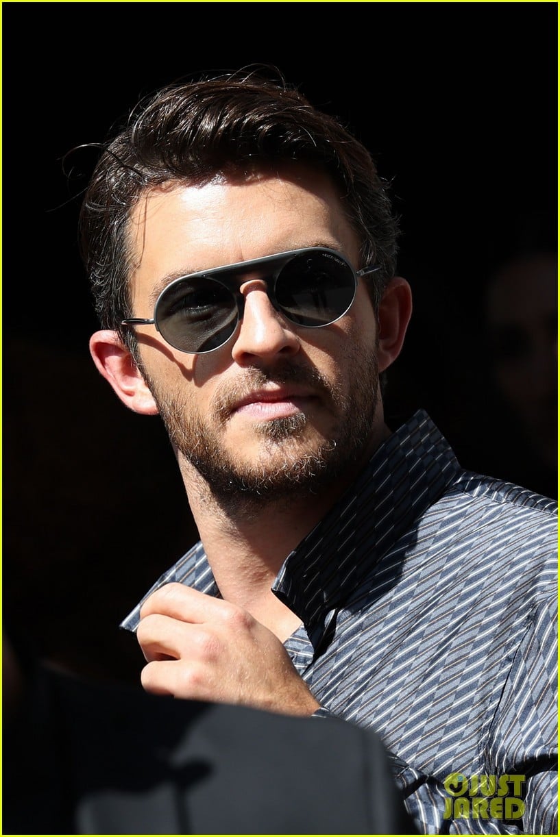 Bridgerton's Rege-Jean Page & Jonathan Bailey Reunite at Giorgio Armani ...