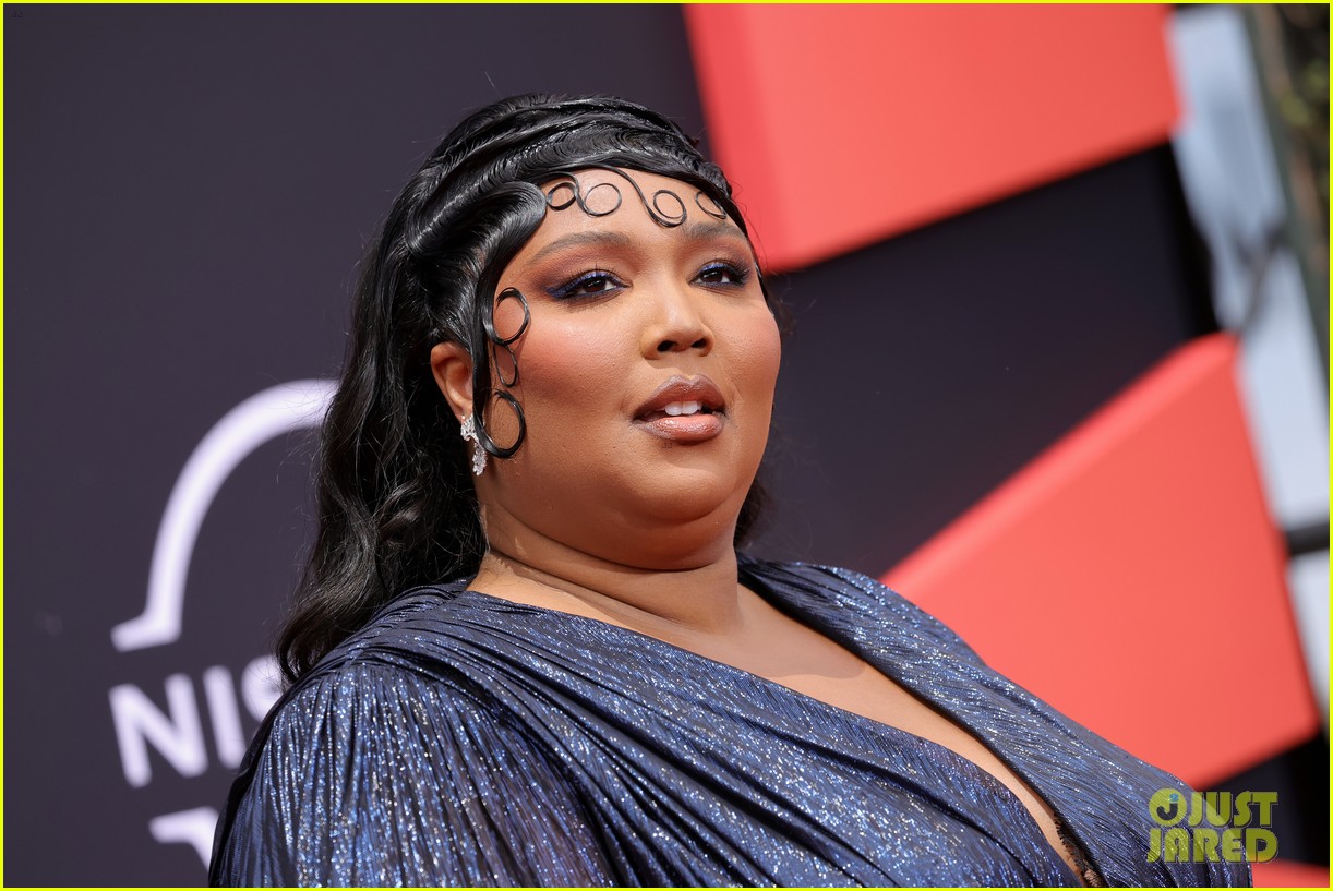 Lizzo & Billy Porter Made Fashionable & Dramatic Entrances To BET ...