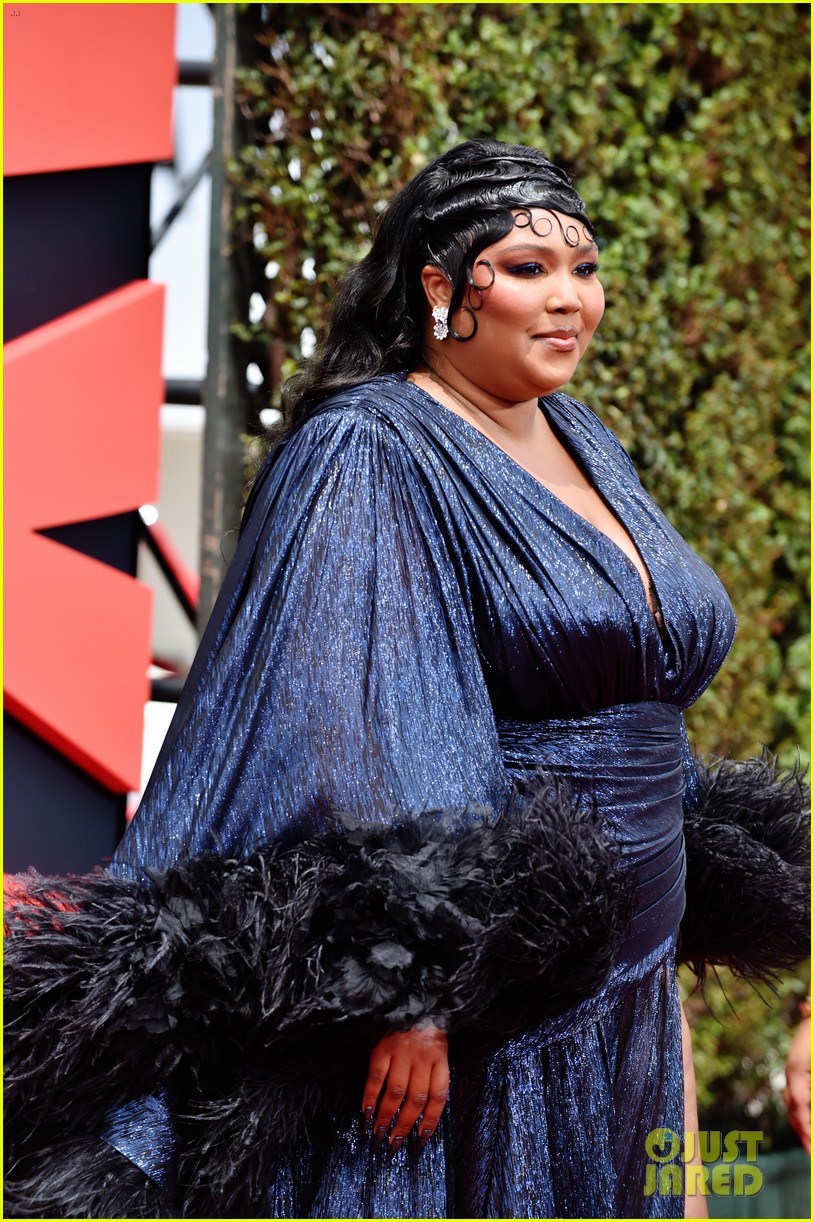Lizzo & Billy Porter Made Fashionable & Dramatic Entrances To BET ...