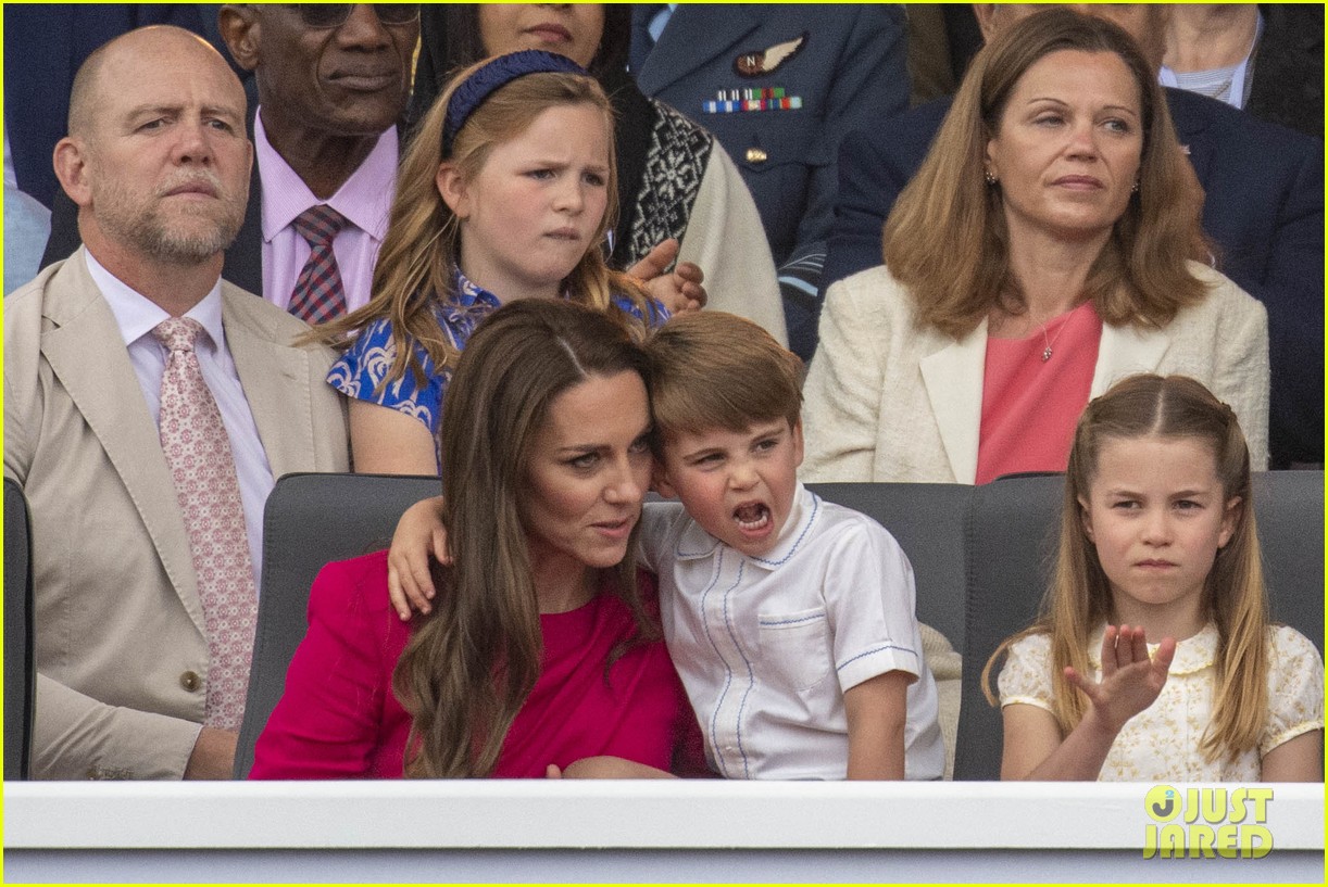 Prince Louis Once Again Steals The Show at Platinum Jubilee - See His ...