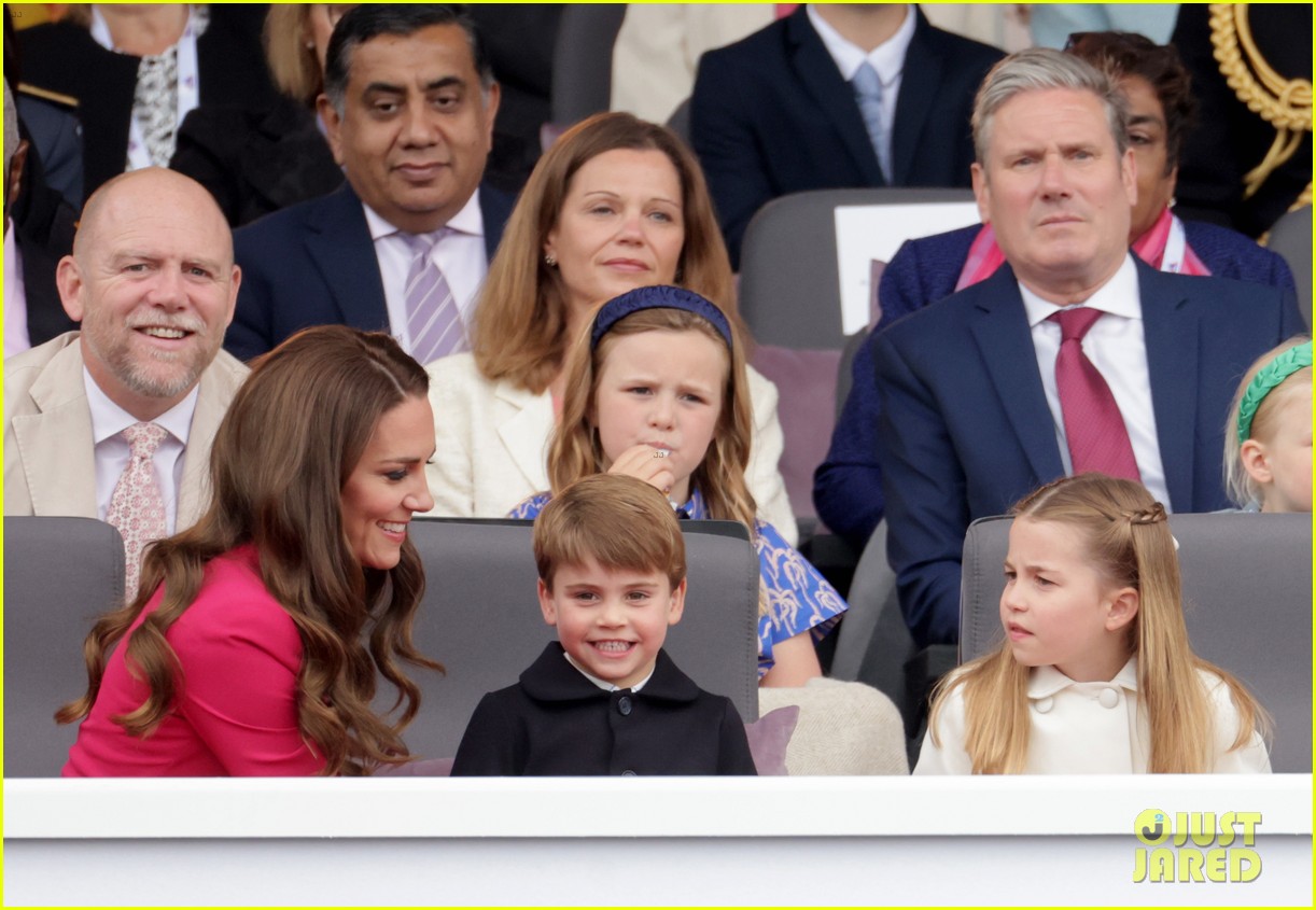 Prince Louis Once Again Steals The Show at Platinum Jubilee - See His ...