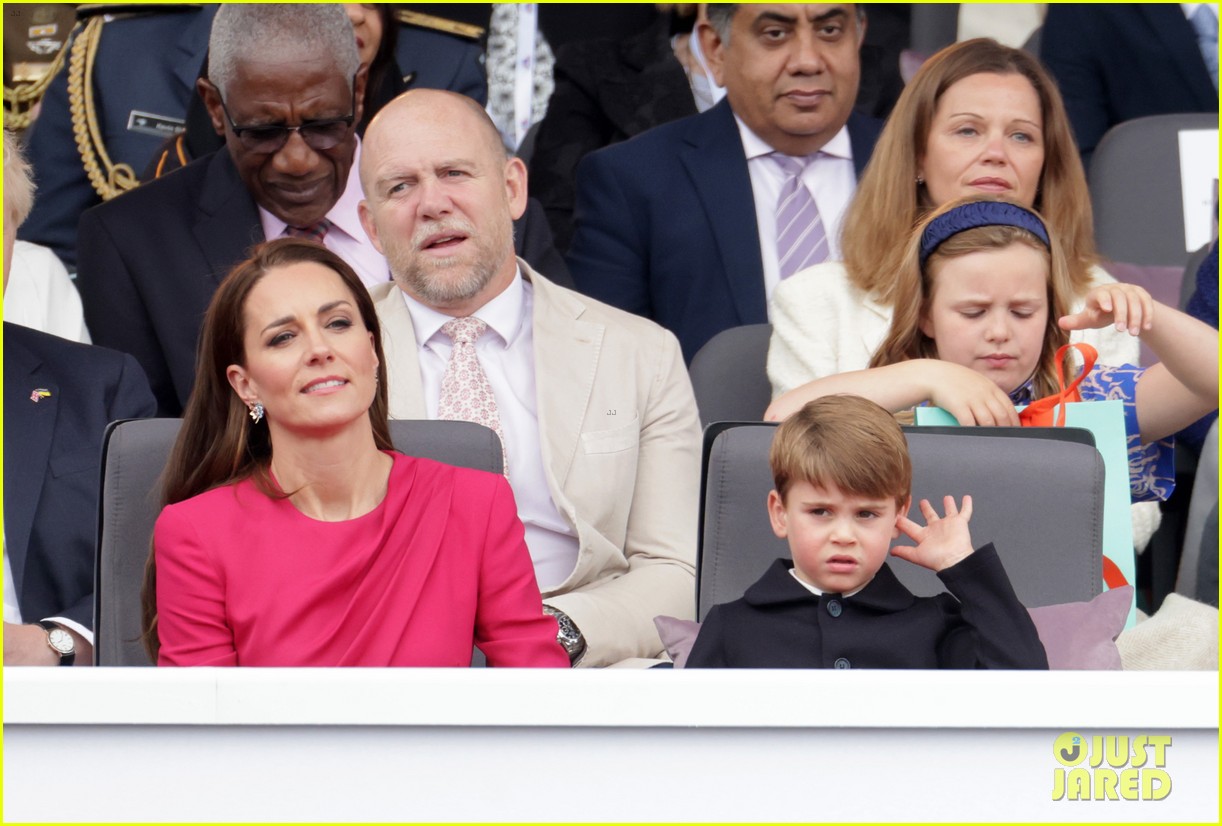 Prince Louis Once Again Steals The Show at Platinum Jubilee - See His ...