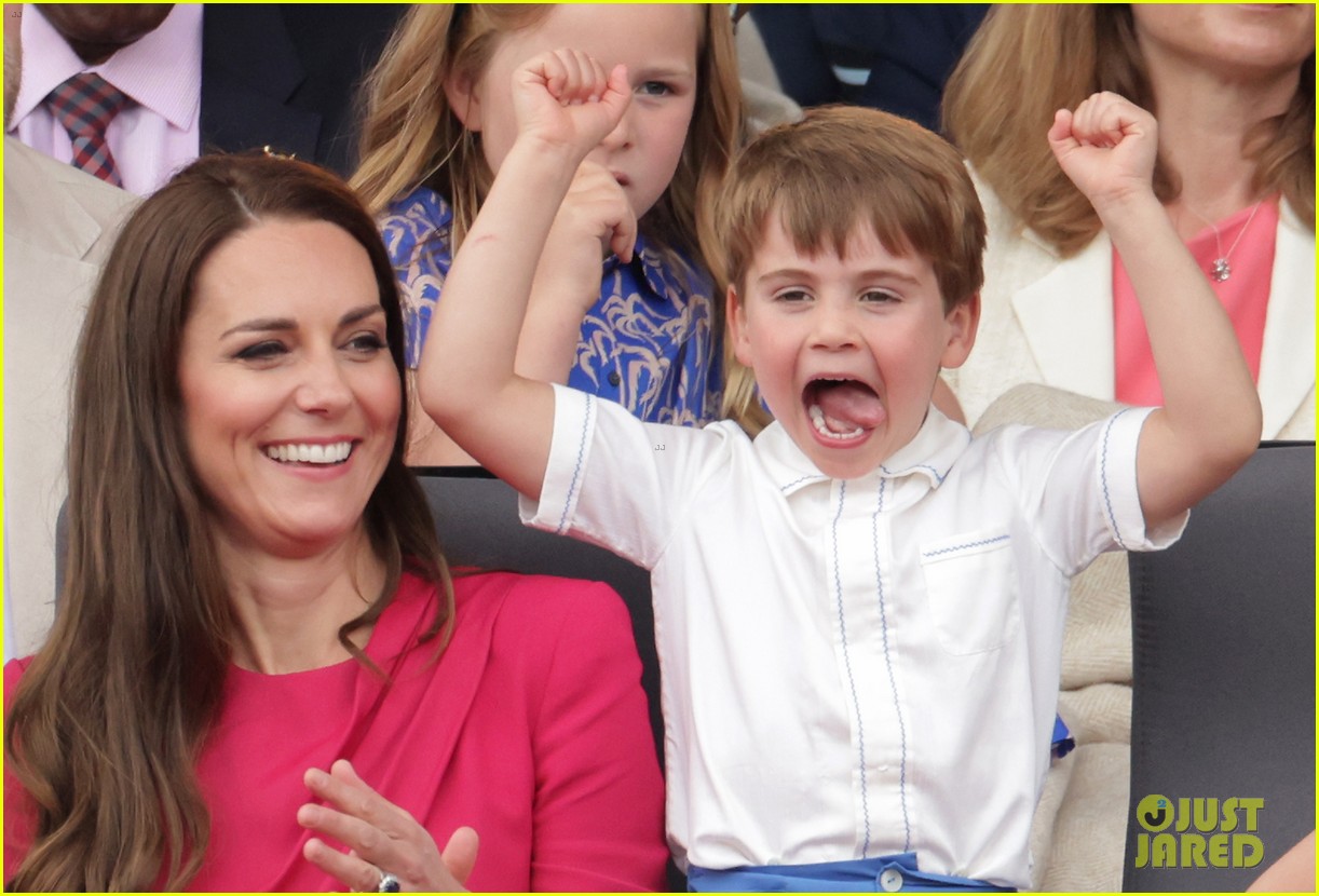 Prince William & Kate Middleton Poke Fun at Prince Louis' Funny Faces ...