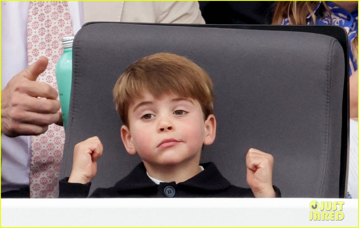 Prince William & Kate Middleton Poke Fun at Prince Louis' Funny Faces ...
