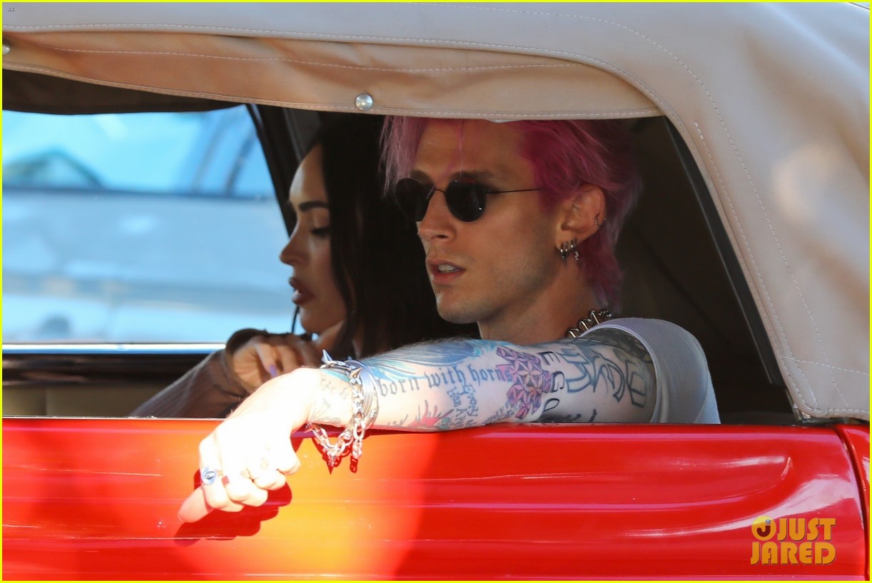 Machine Gun Kelly Debuts Bright Pink Hair During Lunch Date with Megan ...