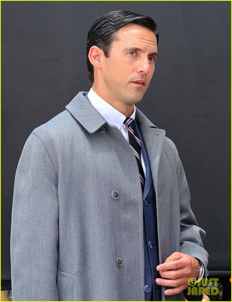 Milo Ventimiglia Returns to 'Marvelous Mrs. Maisel' Set to Film Scenes ...