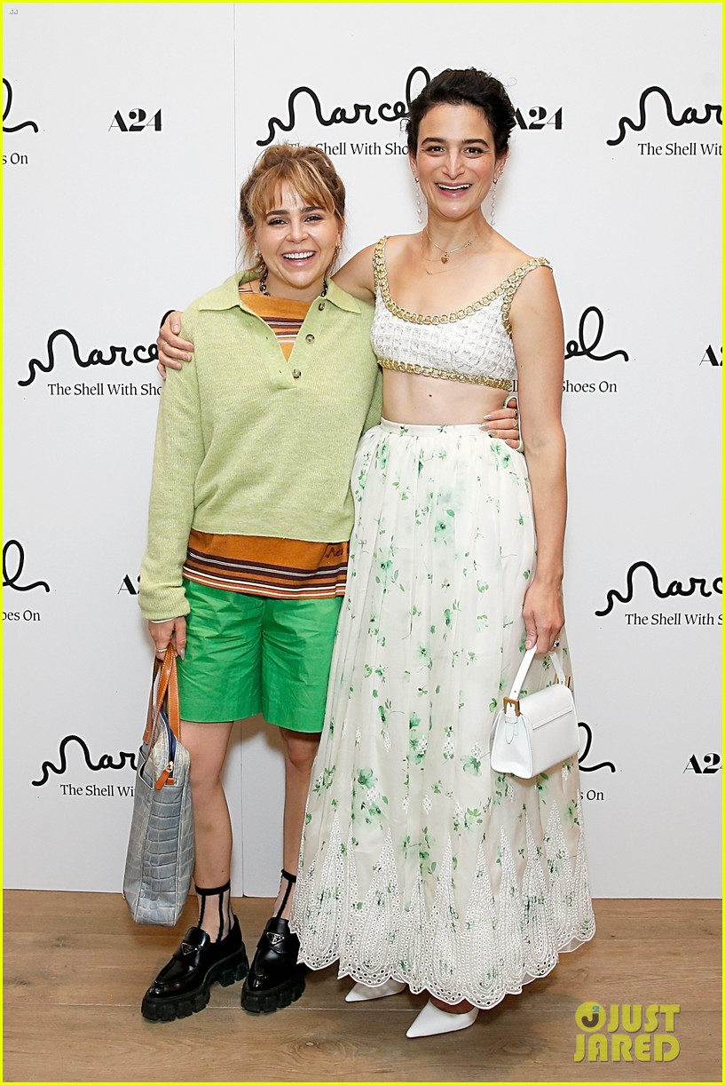 Photo: jenny slate marcel the shell premiere 05 | Photo 4779020 | Just ...