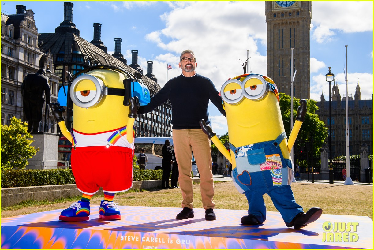 Steve Carell & His Fave Minions, Kevin & Stuart, Promote 'Minions: The ...