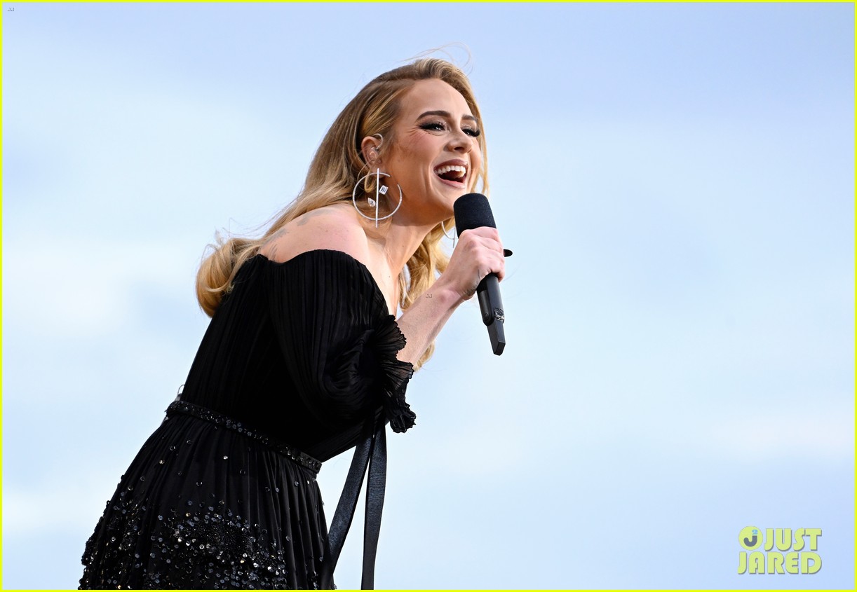 Adele Lets Her Hair Down for Night Two Performance at Hyde Park in London: Photo 4784926 | Adele ...