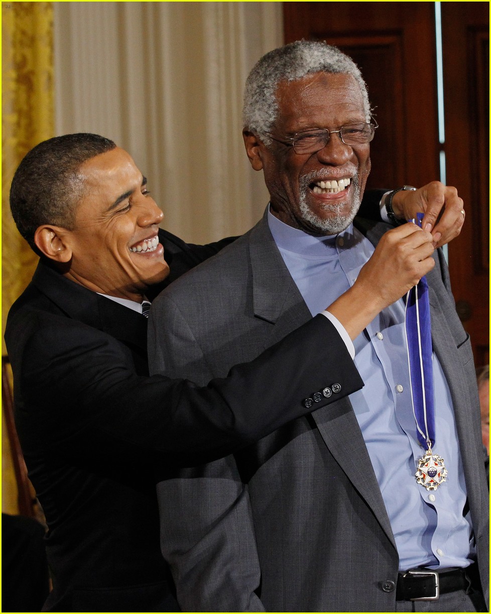 NBA Legend Bill Russell Dead - Superstar Boston Celtics Basketball ...