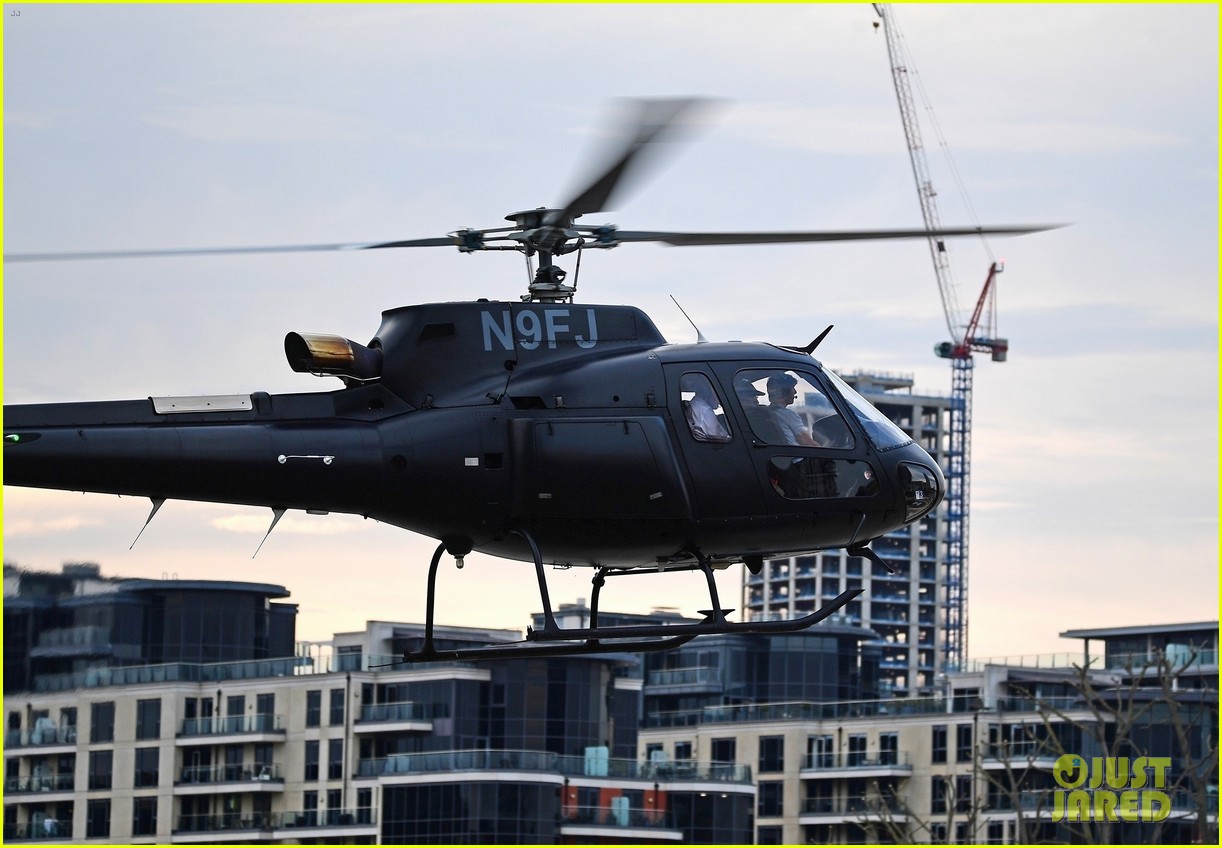Tom Cruise Hops into the Pilot's Seat for Helicopter Ride Around London ...