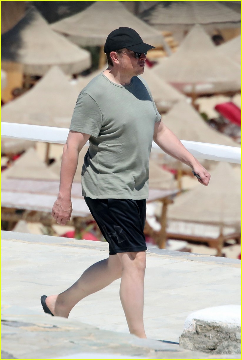 Elon Musk Vacations on a Yacht in Mykonos Amid Twitter Lawsuit: Photo ...