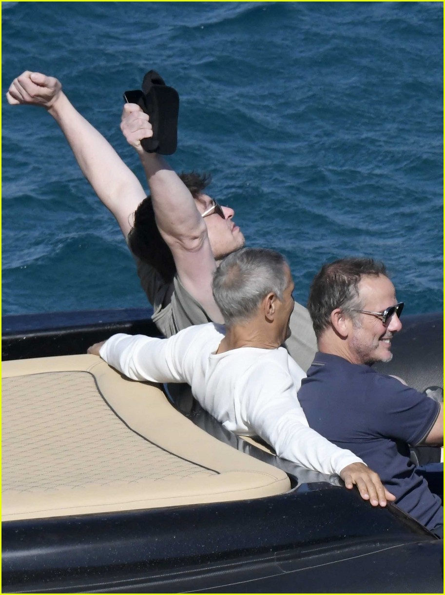 Elon Musk Vacations on a Yacht in Mykonos Amid Twitter Lawsuit: Photo ...