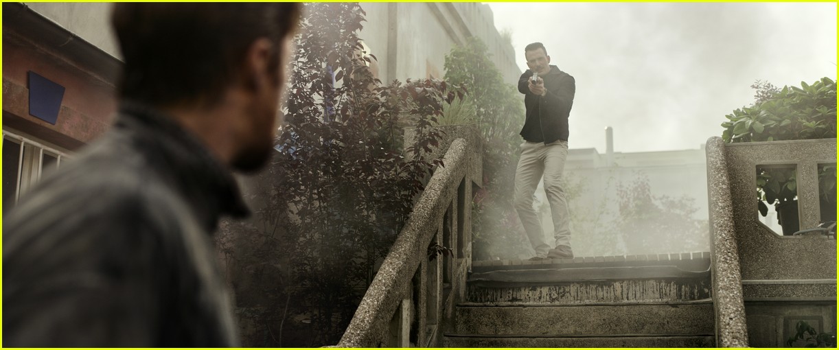 Is There a 'The Gray Man' End Credits Scene? Details Revealed!: Photo ...