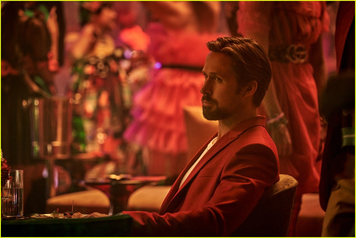 Is There a 'The Gray Man' End Credits Scene? Details Revealed!: Photo ...