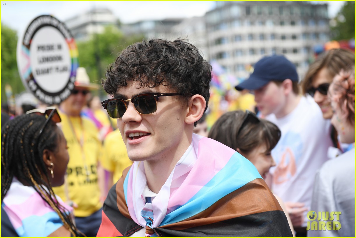 Kit Connor, Joe Locke, & 'Heartstopper' Cast Show Their Pride at London ...