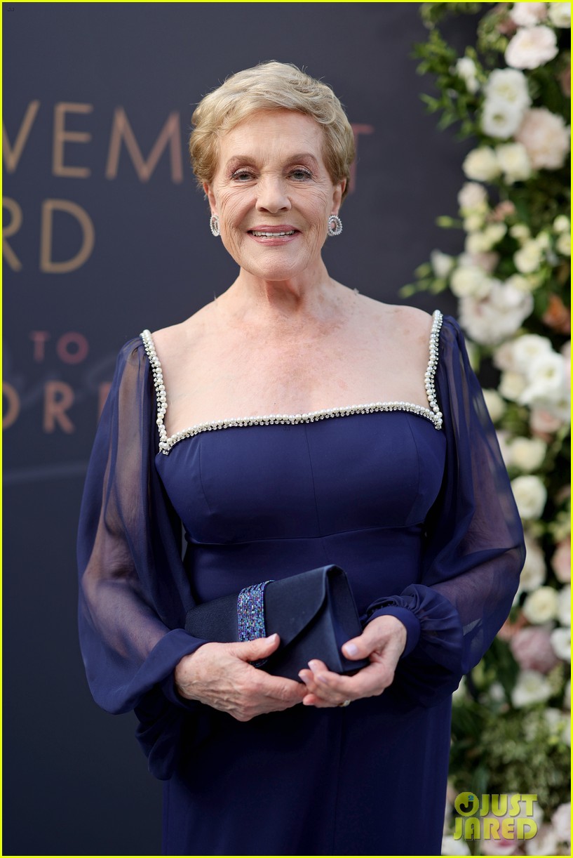 Julie Andrews Reveals What First Drew Her To The 'Mary Poppins' Role ...