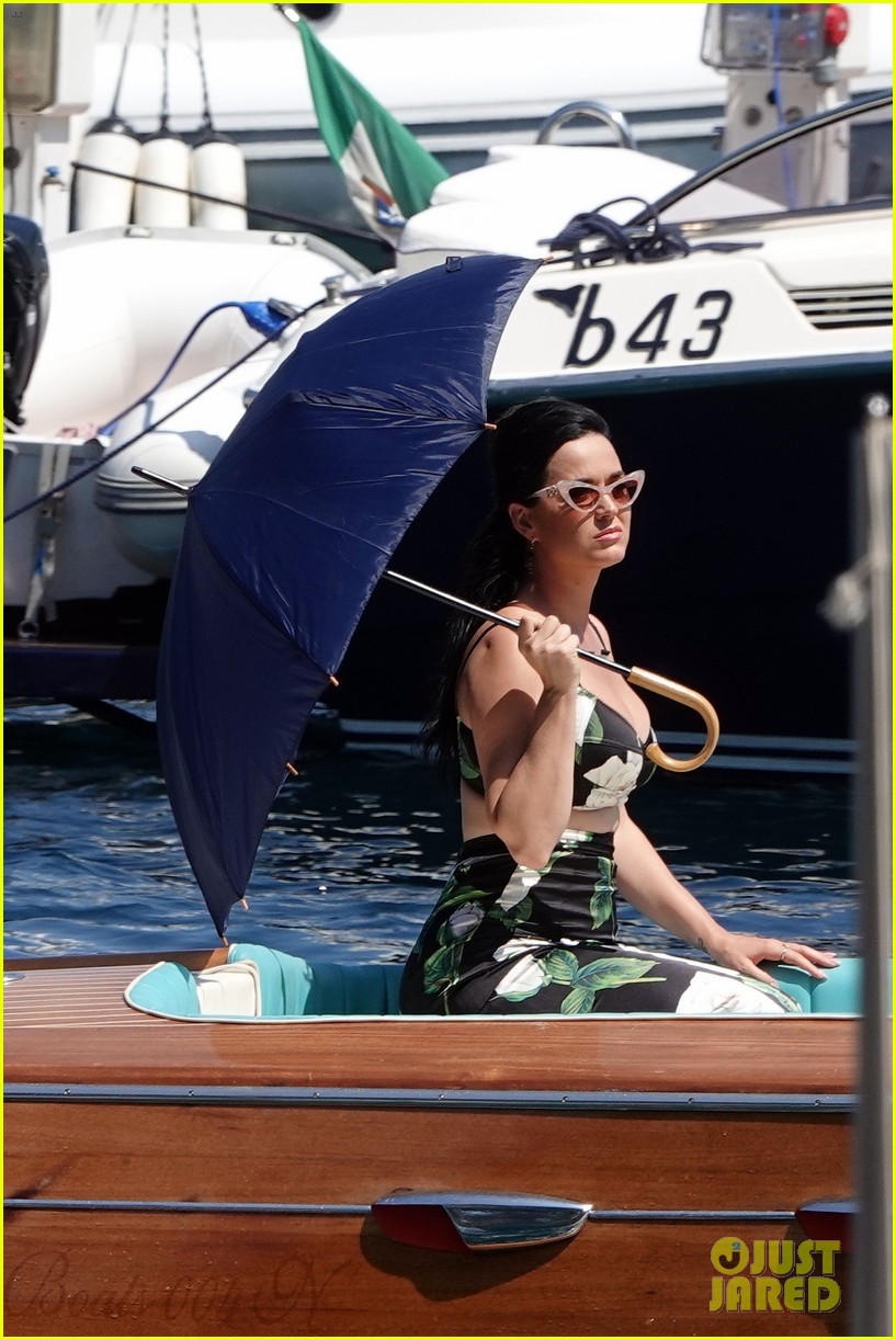 Photo: katy perry films dg commercial boat capri 31 | Photo 4790436 | Just Jared