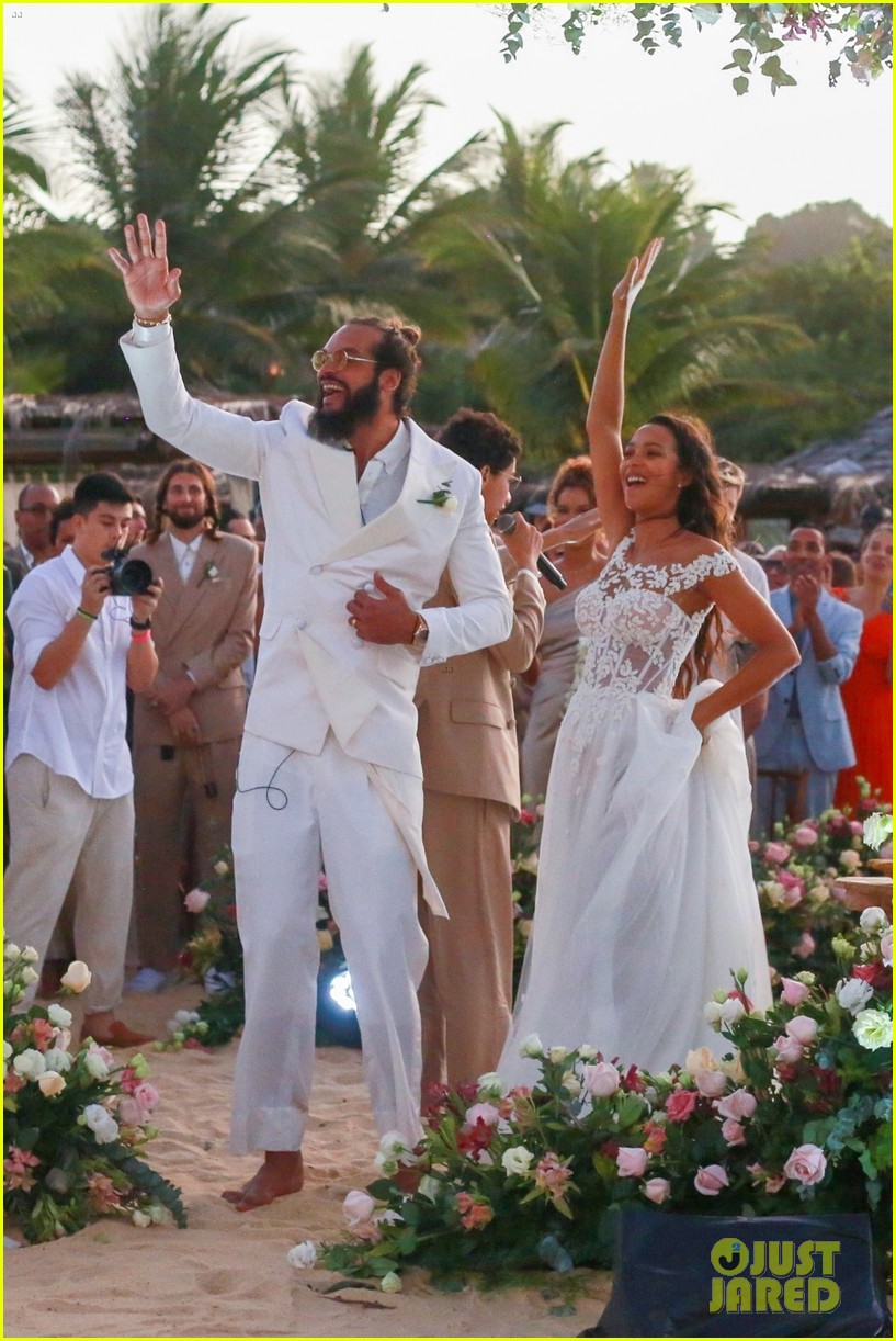 Photo: lais ribeiro marries joakim noah 13 | Photo 4788776 | Just Jared ...