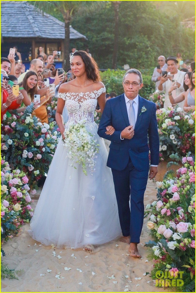 Photo: lais ribeiro marries joakim noah 62 | Photo 4788827 | Just Jared ...