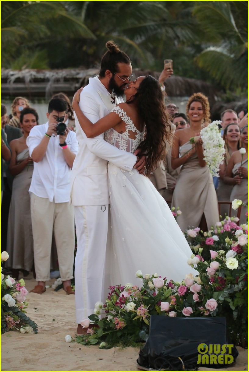 Photo: lais ribeiro marries joakim noah 87 | Photo 4788852 | Just Jared ...