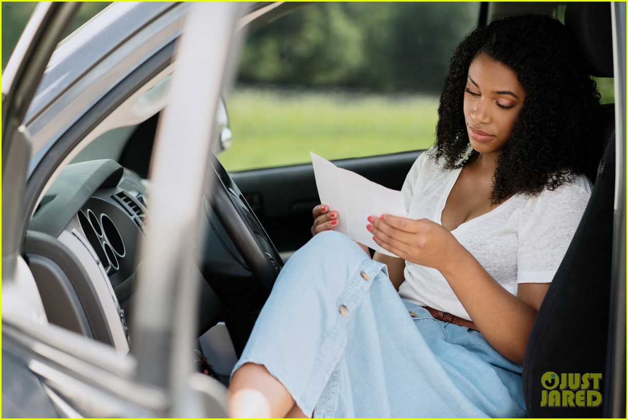 Former Soccer Star Franco Lo Presti Romances Vanessa Sears in Hallmark ...