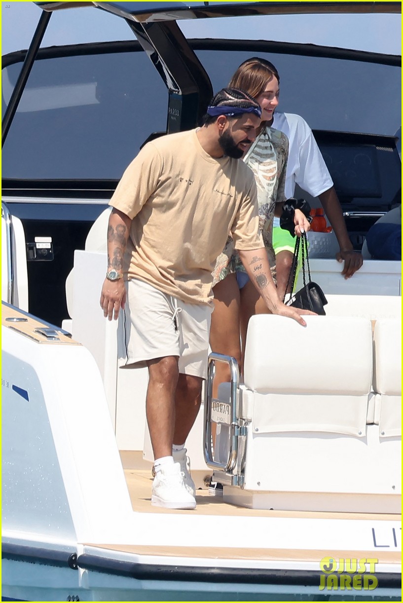 Drake Vacations in Saint-Tropez with YouTuber Suede Brooks: Photo ...