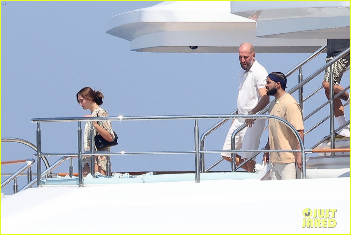 Drake Vacations in Saint-Tropez with YouTuber Suede Brooks: Photo ...