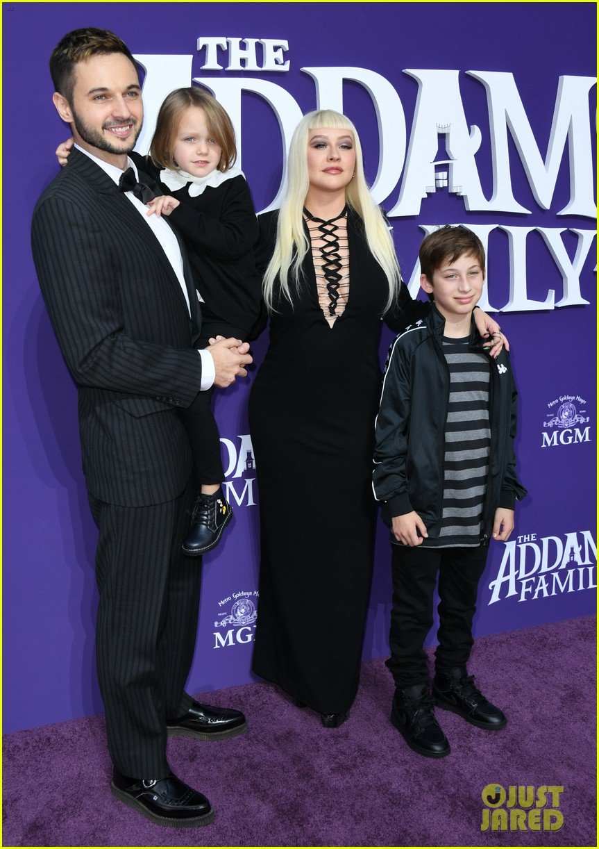 Christina Aguilera & Fiance Matthew Rutler Have 'No Wedding Plans ...
