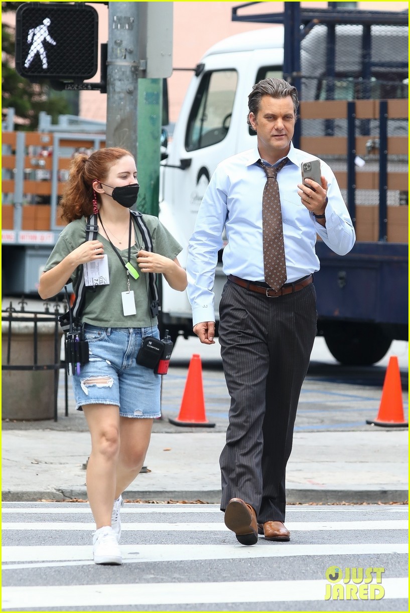 Joshua Jackson & Lizzy Caplan Get to Work Filming 'Fatal Attraction' TV ...