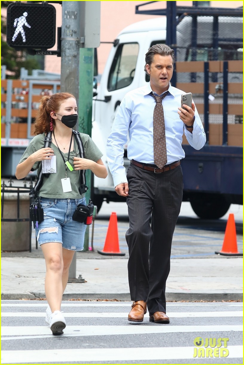 Joshua Jackson & Lizzy Caplan Get to Work Filming 'Fatal Attraction' TV ...