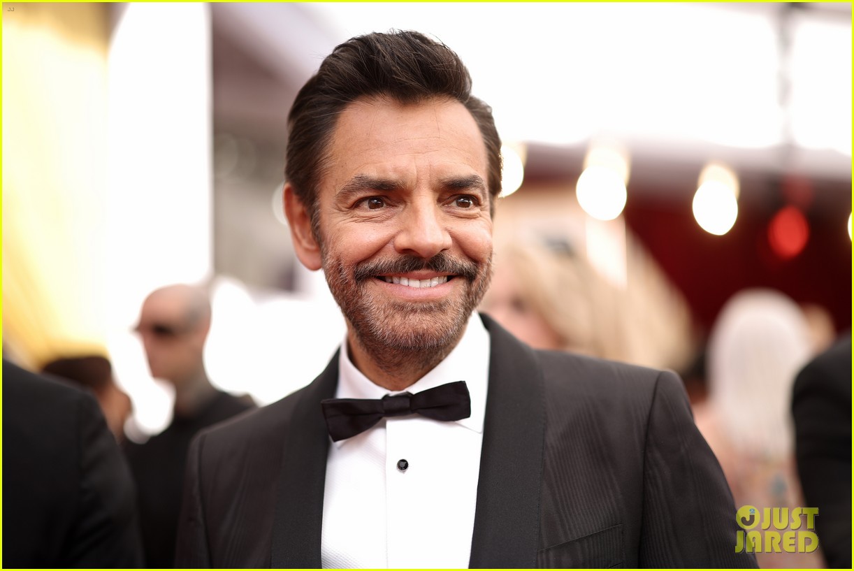 Eugenio Derbez Involved in Accident, Will Undergo 'Very Complicated ...