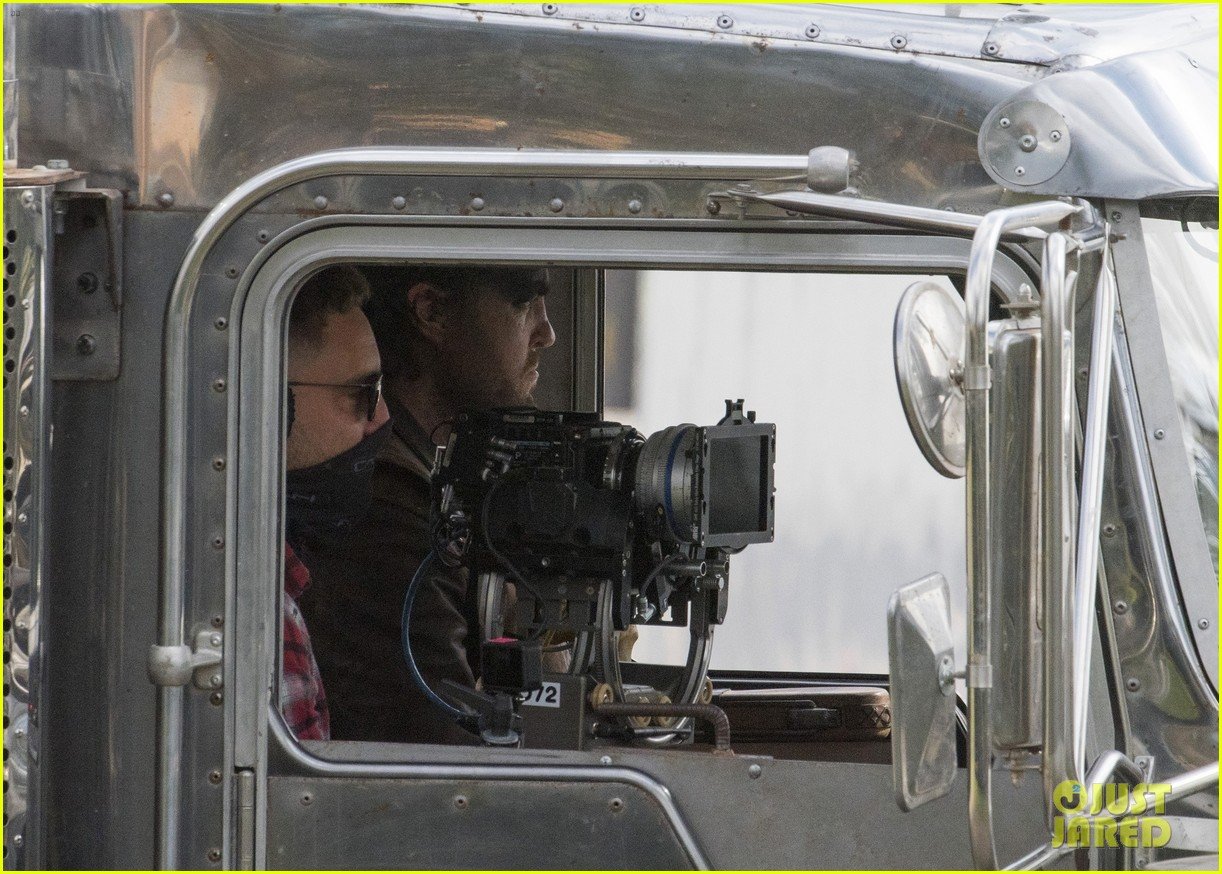 Chris Hemsworth Is Barely Recognizable on Set of 'Mad Max' Prequel 'Furiosa': Photo 4806229 ...