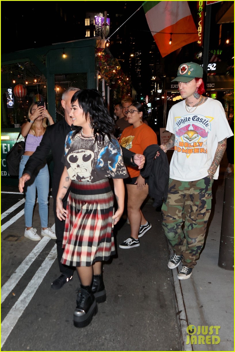 Demi Lovato Steps Out Dinner Date with New Boyfriend Jutes in NYC ...