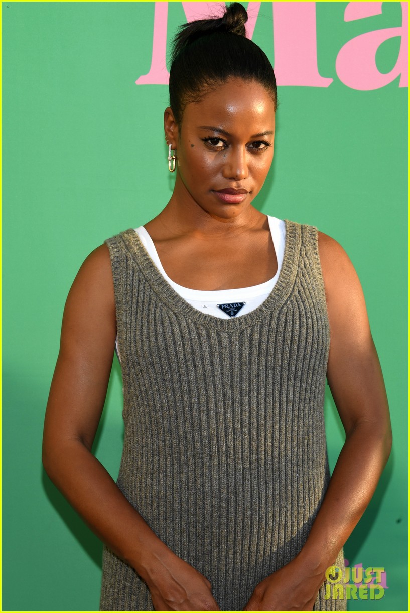 Diane Keaton Plays Around with Photographer's Camera at 'Mack & Rita ...