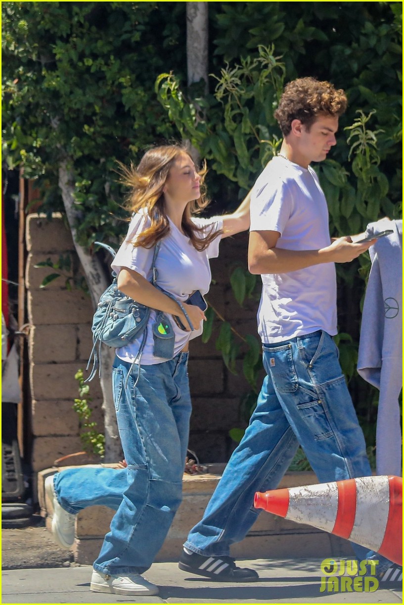 Heidi Klum's Daughter Leni Klum Spotted in Matching Outfits with ...