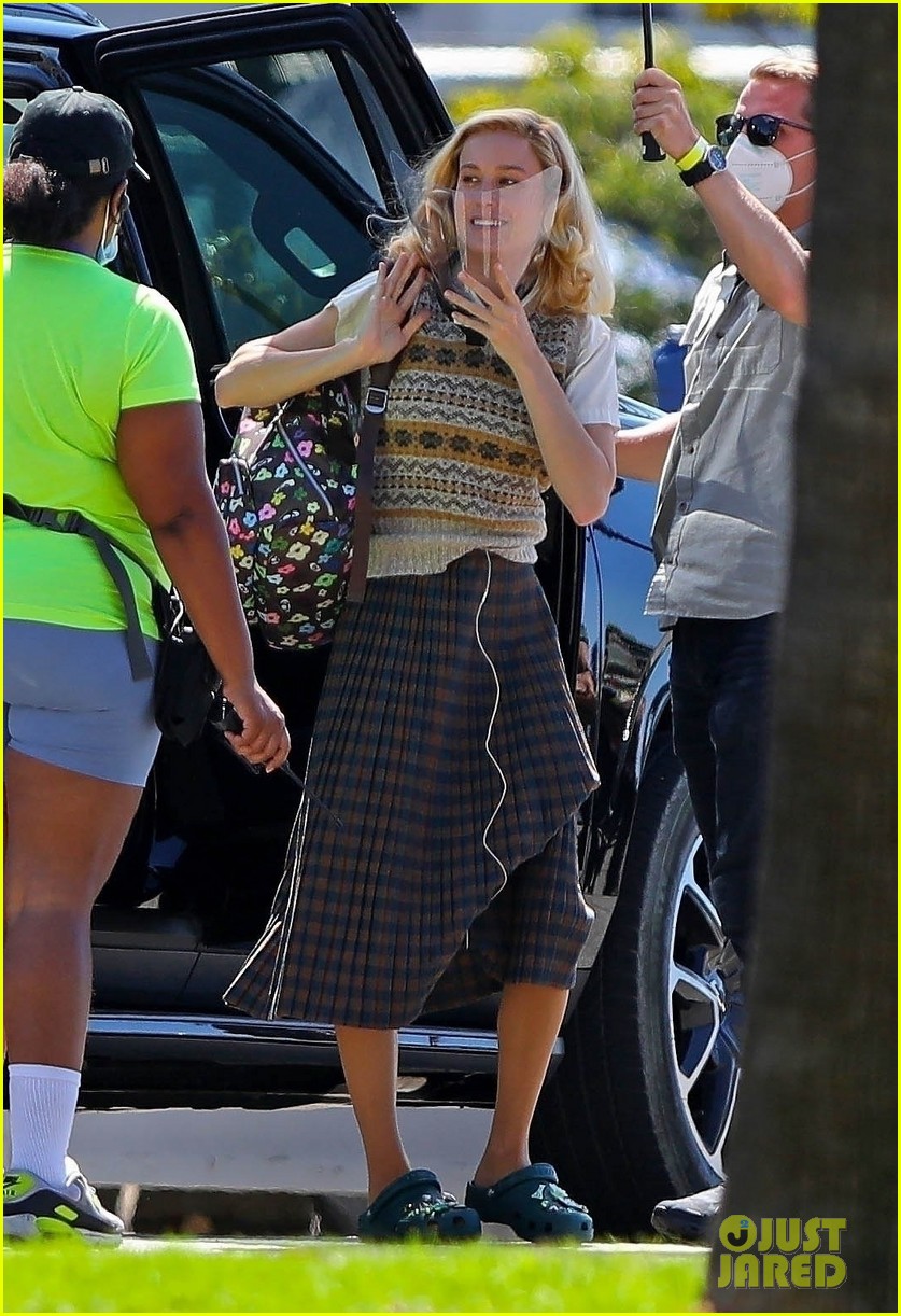 Brie Larson Gets Visit from Boyfriend Elijah Allan-Blitz on Set of ...