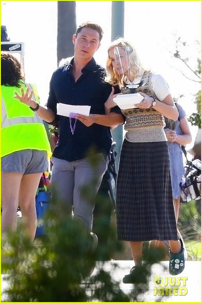 Brie Larson Gets Visit from Boyfriend Elijah Allan-Blitz on Set of ...