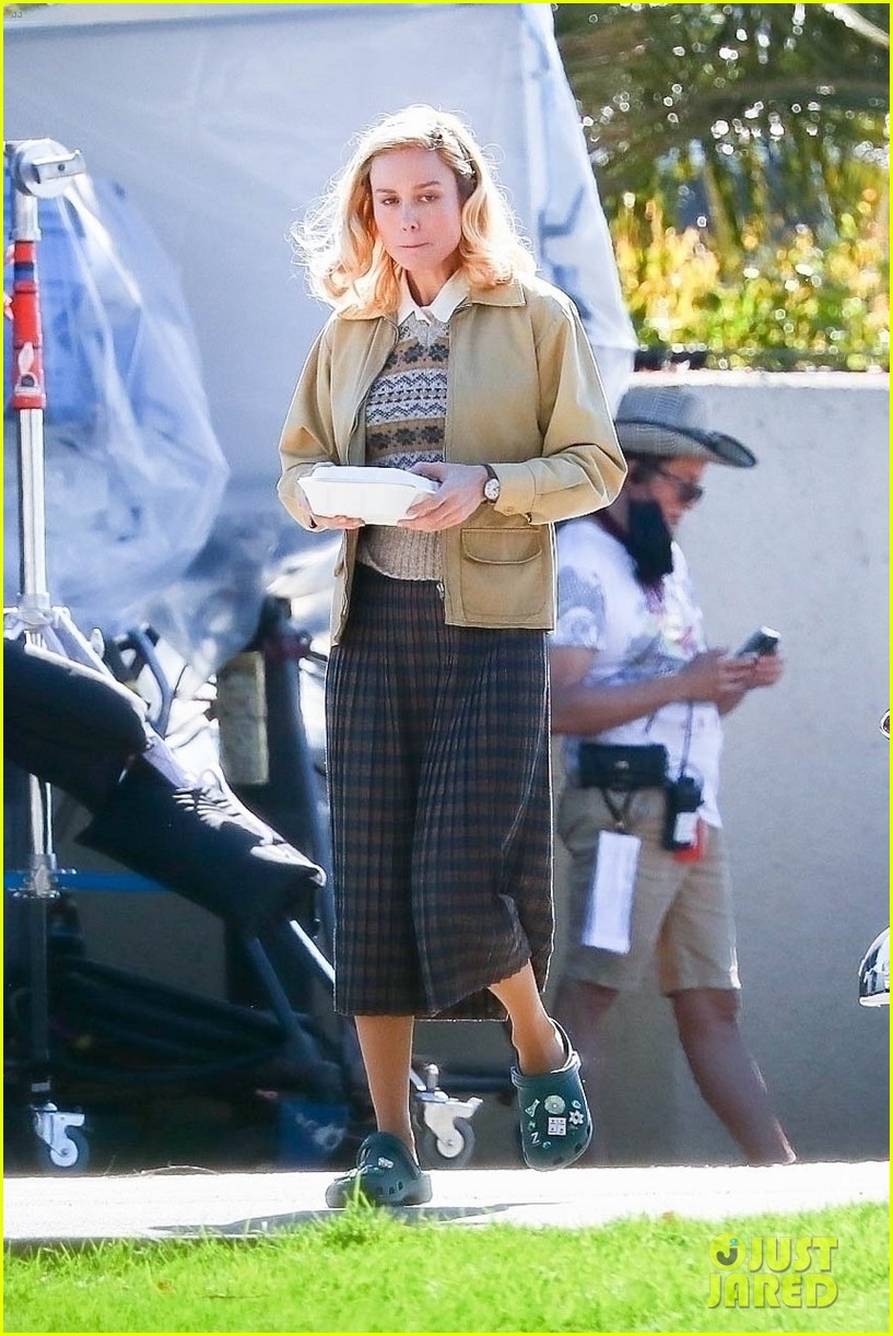 Brie Larson Gets Visit from Boyfriend Elijah Allan-Blitz on Set of ...
