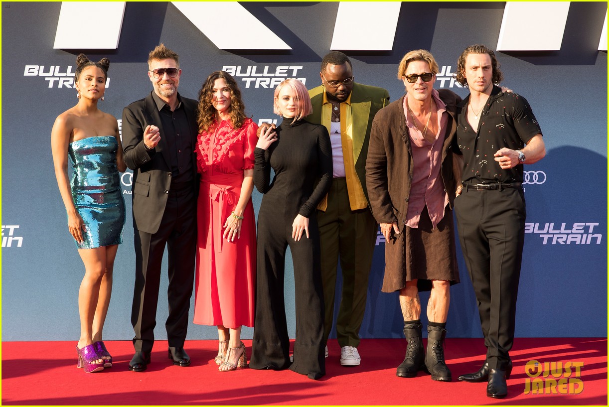 'Bullet Train' Director David Leitch Has a Cool Connection to Brad Pitt ...