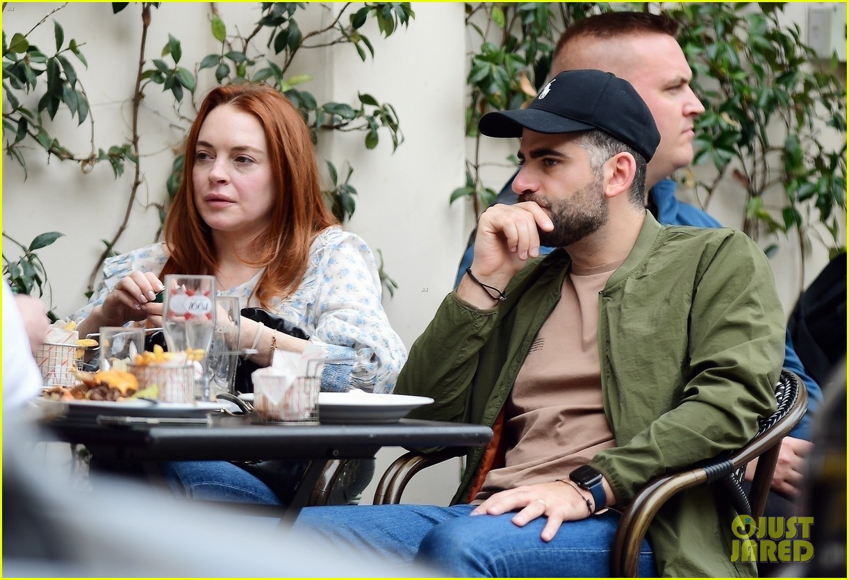 Lindsay Lohan & Bader Shammas Share A Sweet Moment During Lunch In NYC ...