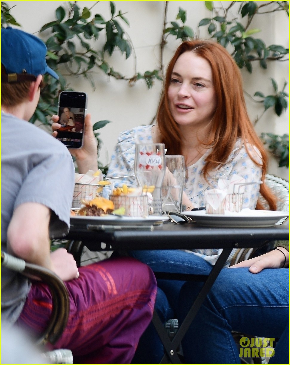 Lindsay Lohan & Bader Shammas Share A Sweet Moment During Lunch In NYC ...