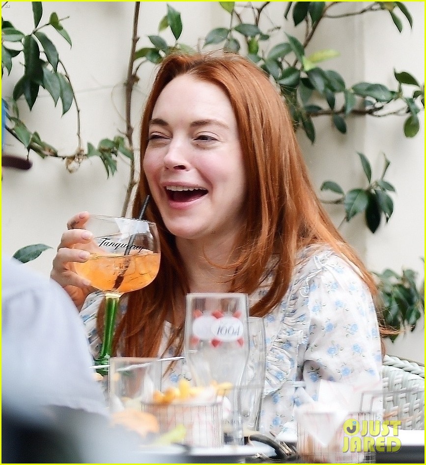 Lindsay Lohan & Bader Shammas Share A Sweet Moment During Lunch In NYC ...